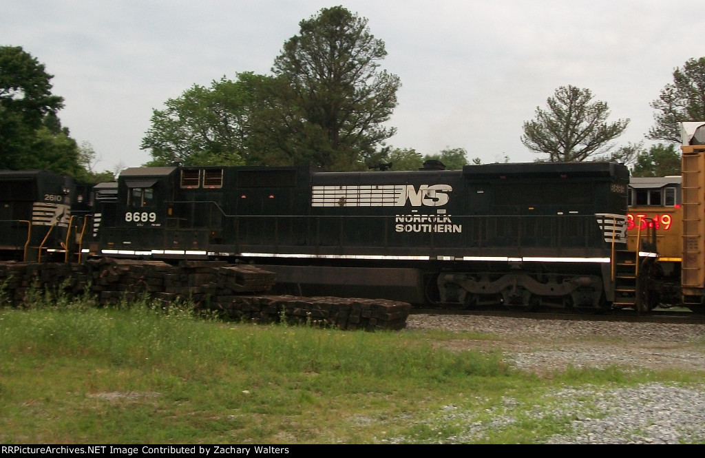 NS 8689